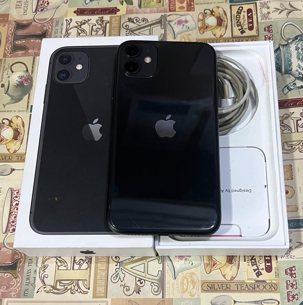 Pre- owned Apple iPhone 11 Black 128gb Available for sale
